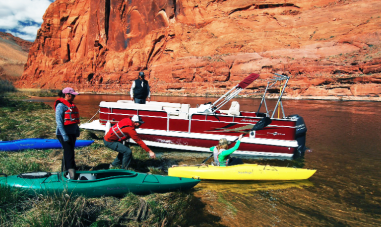 Outdoor Adventure Jobs | Cool Jobs
