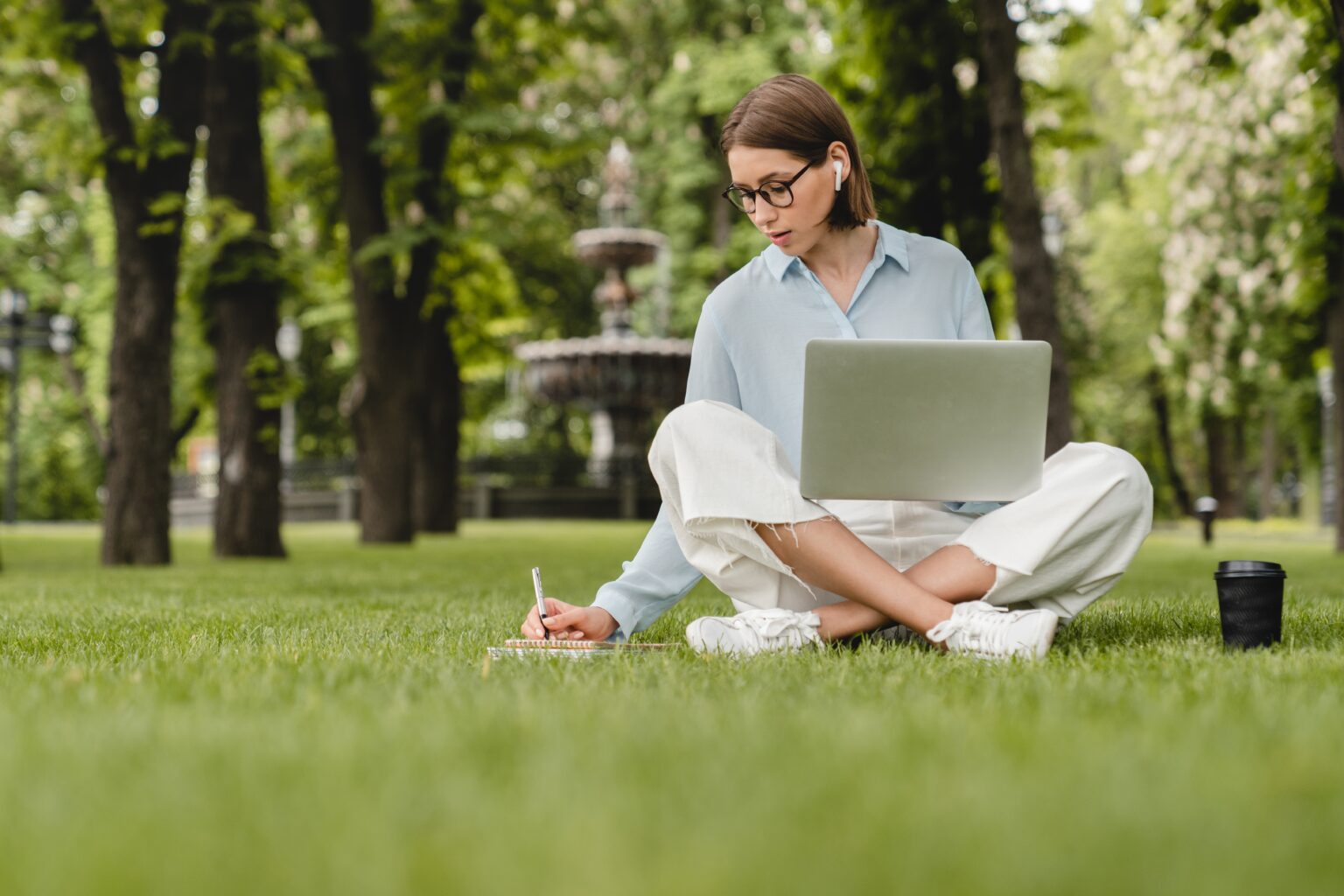 10 Unique Summer Jobs for College Students | The Cool Jobs Blog